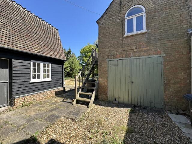 House 3 Bedroom For Sale Haddenham Cambridgeshire 500000 ES100648822