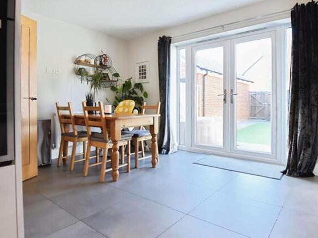 House 3 Bedroom For Sale Hampshire Hampshire 390000 ELS99523645