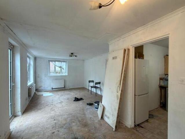 House 3 Bedroom For Sale Harrow Greater London 500000 ELS101119300