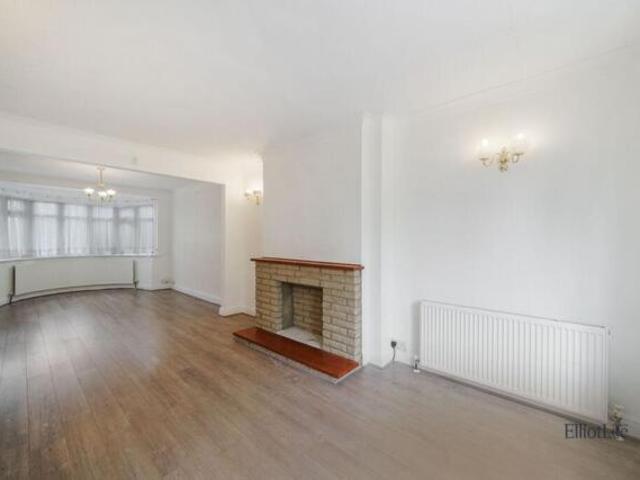 House 3 Bedroom For Sale Harrow Greater London 520000 ES101352037
