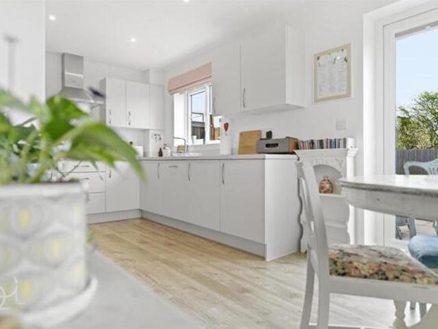 House 3 Bedroom For Sale Harvington Harvington 400000 ES101777671