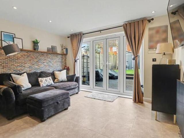 House 3 Bedroom For Sale Hedge End Hampshire 375000 ELS98864459