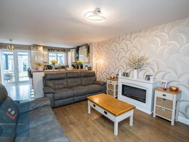 House 3 Bedroom For Sale Helsby Cheshire West And Chester 280000 ELS100684937