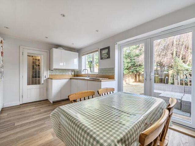 House 3 Bedroom For Sale Henley On Thames Oxfordshire 550000 ES99895250