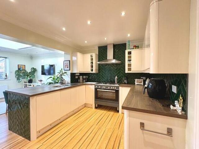 House 3 Bedroom For Sale Hessle East Riding Of Yorkshire 250000 ES100786455