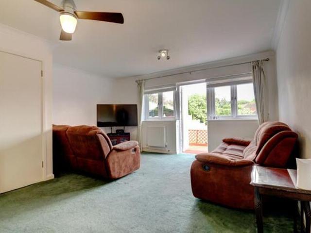 House 3 Bedroom For Sale High Wycombe Buckinghamshire 400000 ELS98503656