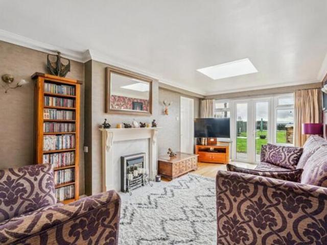 House 3 Bedroom For Sale High Wycombe Buckinghamshire 550000 ELS99688403