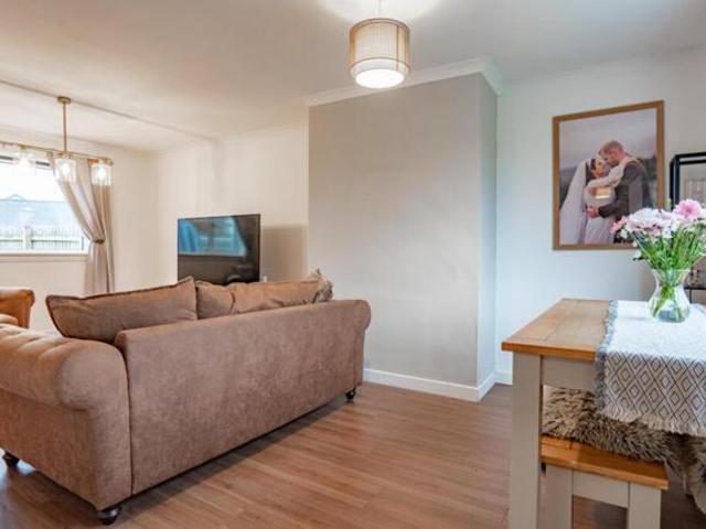 House 3 Bedroom For Sale Highland Highland 185000 ES98278365
