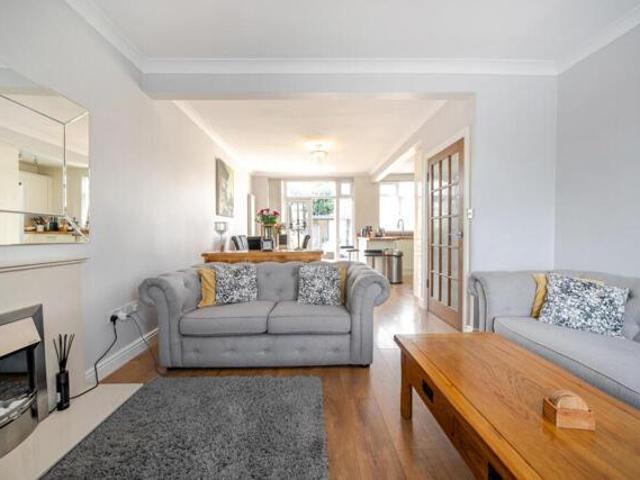 House 3 Bedroom For Sale Hillingdon Great London 600000 ES100987780