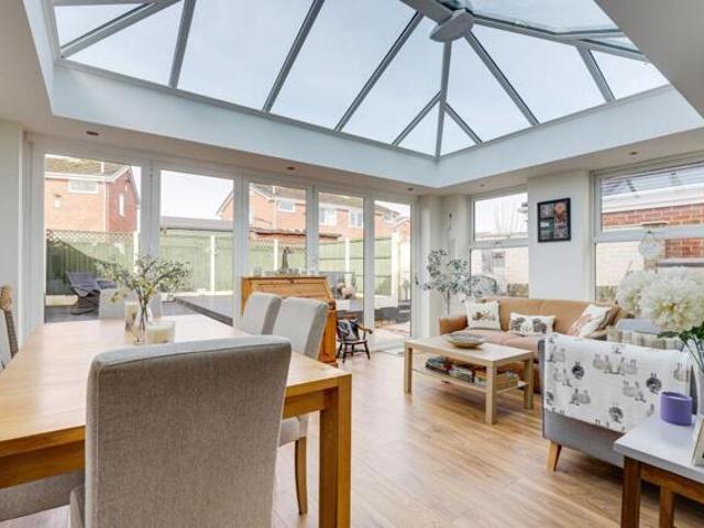 House 3 Bedroom For Sale Hucknall Nottinghamshire 260000 ES100579135