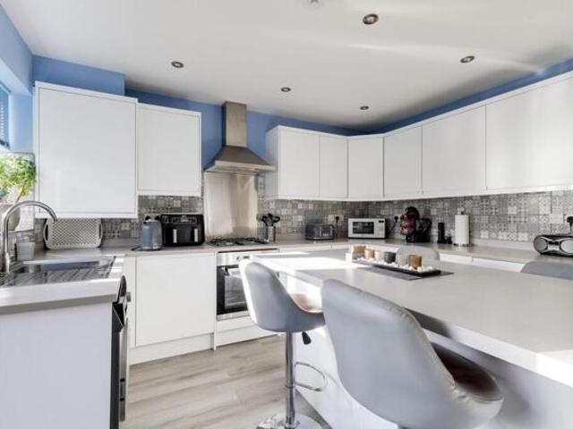 House 3 Bedroom For Sale Hucknall Nottinghamshire 220000 ES100456326
