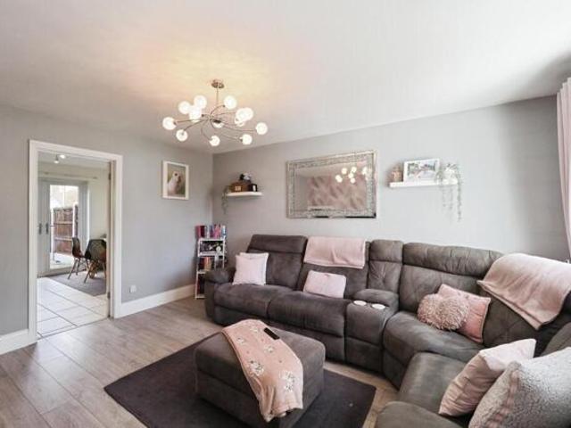 House 3 Bedroom For Sale Hucknall Nottinghamshire 225000 ES101025303