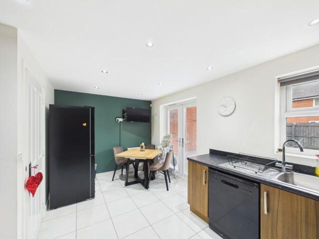 House 3 Bedroom For Sale Hull City Of Kingston upon Hull 190000 ELS100398659