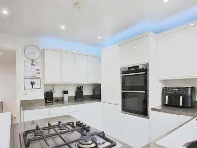 House 3 Bedroom For Sale Hull East Riding Of Yorkshire 230000 ES99895432