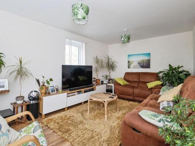 House 3 Bedroom For Sale Hyde Tameside 300000 ES98612404