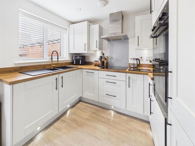 House 3 Bedroom For Sale Innsworth Innsworth 350000 ELS100541108