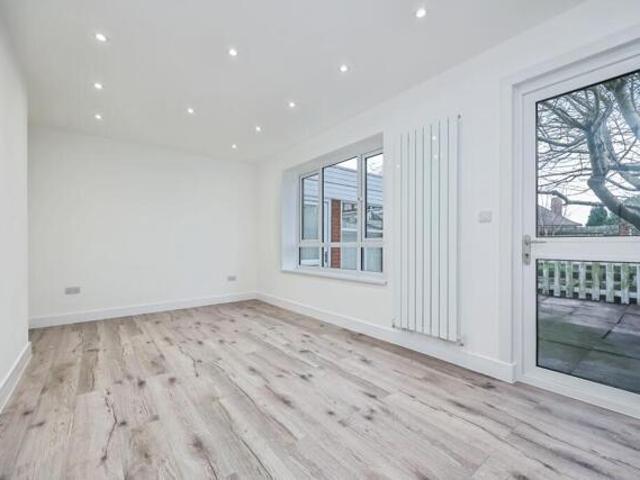 House 3 Bedroom For Sale Ilkeston Derbyshire 220000 ELS100615130