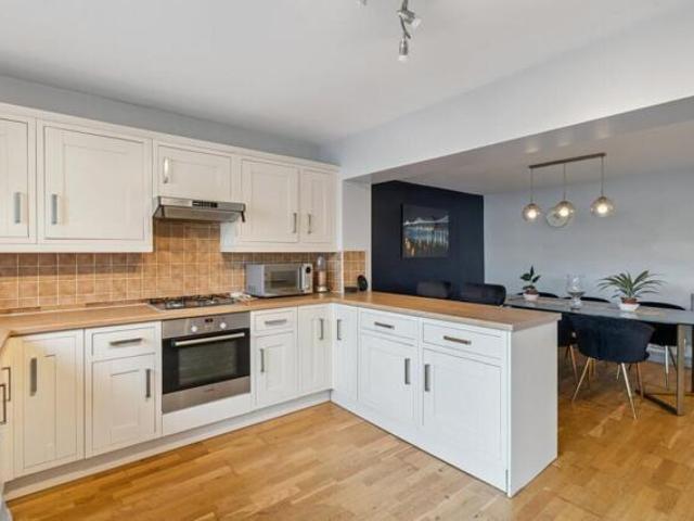 House 3 Bedroom For Sale Iver Buckinghamshire 660000 ES98503618