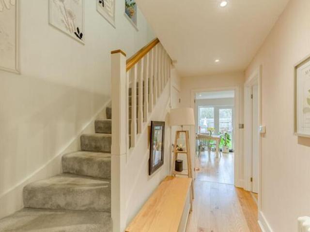 House 3 Bedroom For Sale Oxfordshire Oxfordshire 415000 ES99926285