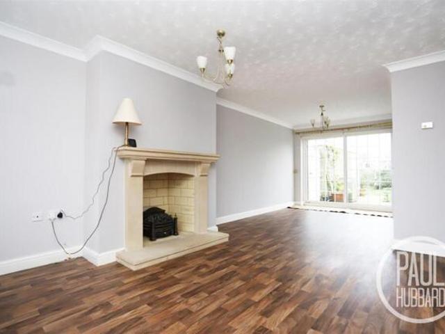 House 3 Bedroom For Sale Lowestoft Suffolk 270000 ES98864806