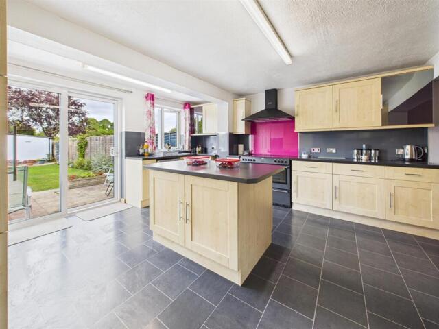 House 3 Bedroom For Sale Longlevens Longlevens 350000 ES100684880