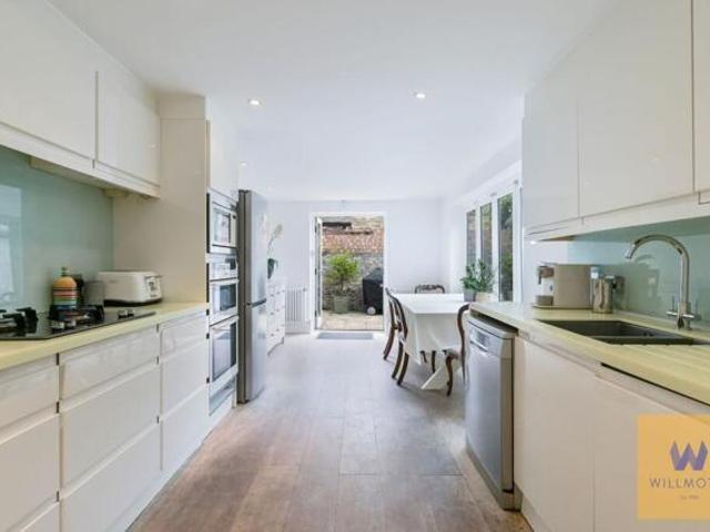 House 3 Bedroom For Sale London Greater London 1500000 ELS98834670