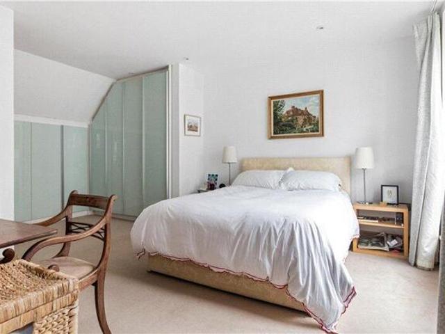 House 3 Bedroom For Sale London Greater London 1100000 ELS99437018