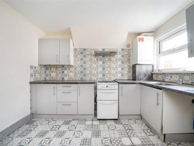 House 3 Bedroom For Sale London Greater London 400000 ES101119173