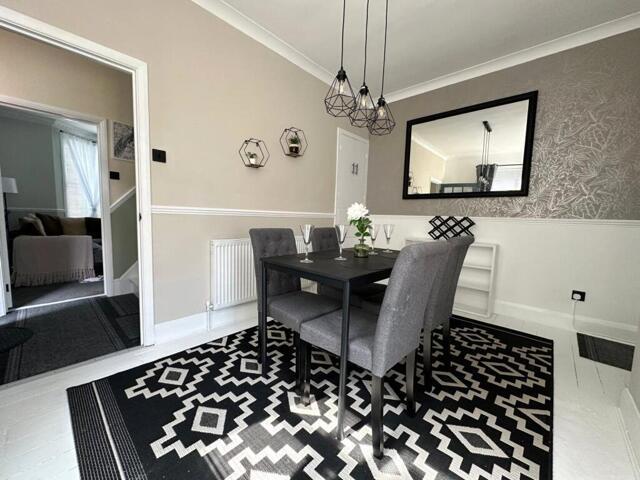 House 3 Bedroom For Sale London Greater London 550000 ES101931546