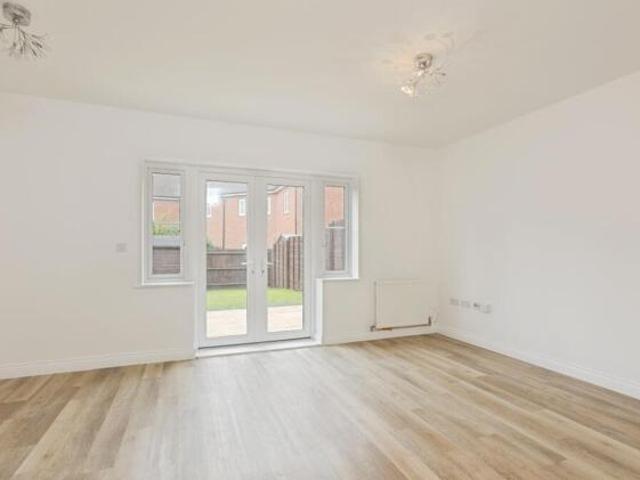 House 3 Bedroom For Sale London Greater London 578000 ES99986544