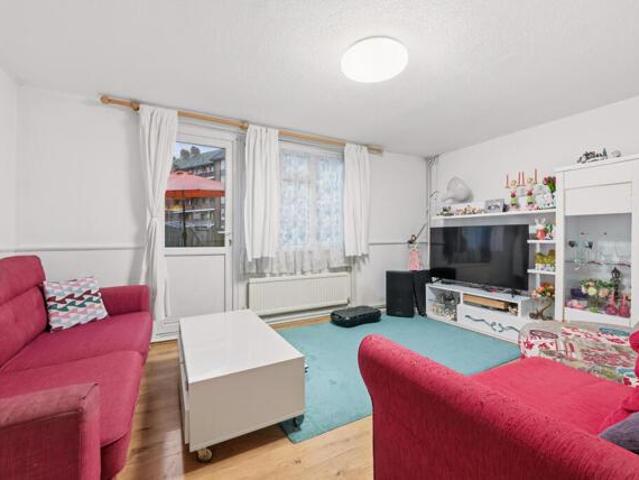 House 3 Bedroom For Sale London Greater London 675000 ES100132608