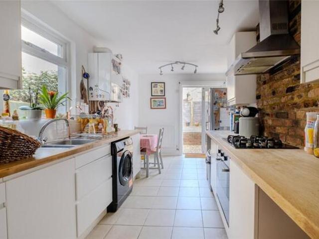 House 3 Bedroom For Sale London Greater London 600000 ES99236879