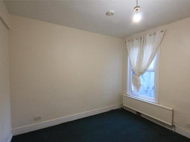 House 3 Bedroom For Sale London Greater London 760000 ELS100057942