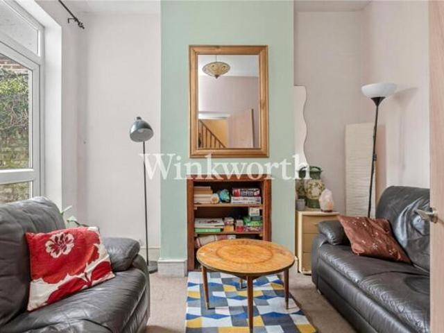 House 3 Bedroom For Sale London Greater London 725000 ES100191871