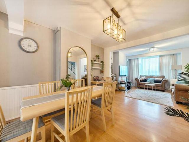 House 3 Bedroom For Sale Londres Great London 525000 ES98834541