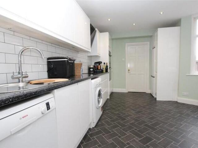 House 3 Bedroom For Sale Londres Greater London 500000 ES101025277