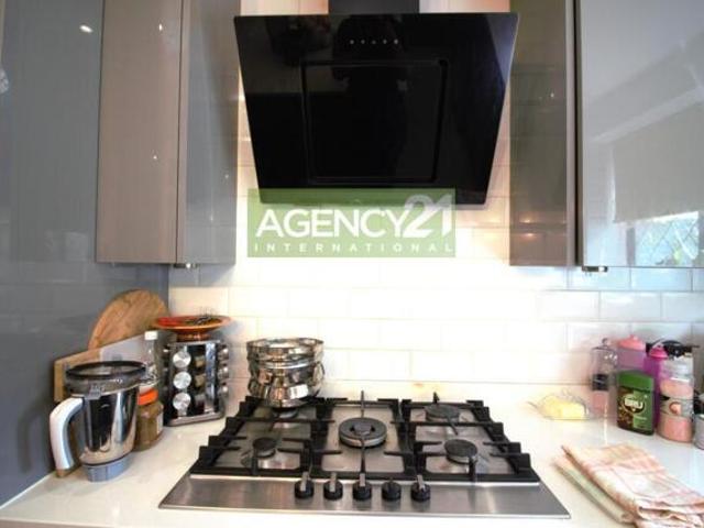 House 3 Bedroom For Sale Londres Greater London 525000 ES101025515