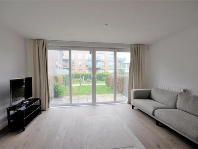 House 3 Bedroom For Sale Londres Greater London 690000 ES100953519
