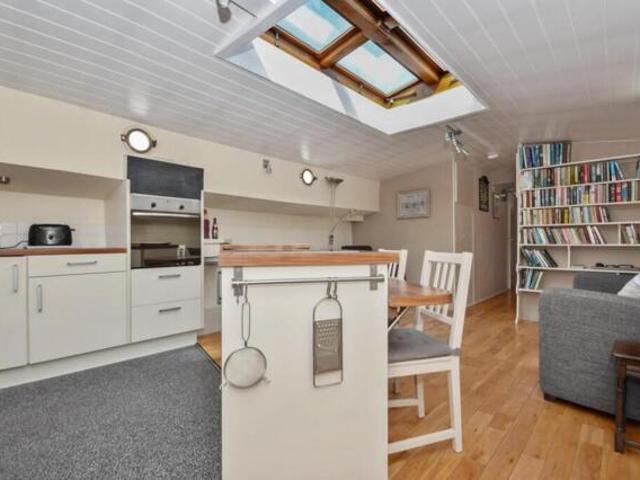 House 3 Bedroom For Sale Londres Greater London 290000 ES98687833