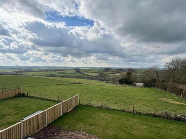House 3 Bedroom For Sale Launceston Cornwall 495000 ELS100614918