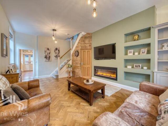 House 3 Bedroom For Sale Lancs Lancashire 465000 ELS100398605