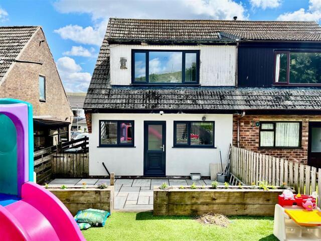 House 3 Bedroom For Sale Lancs Lancashire 220000 ELS100058093