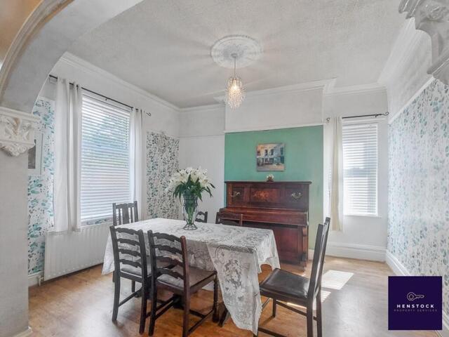 House 3 Bedroom For Sale Lancs Rochdale 180000 ES99952081