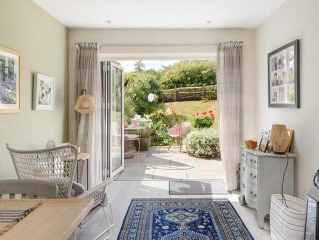 House 3 Bedroom For Sale Lane End Buckinghamshire 740000 ELS99237170