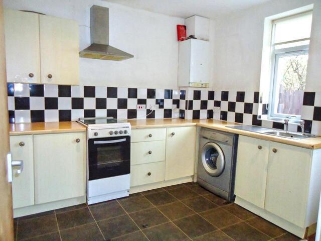 House 3 Bedroom For Sale Leeds Leeds 110000 ELS101351752