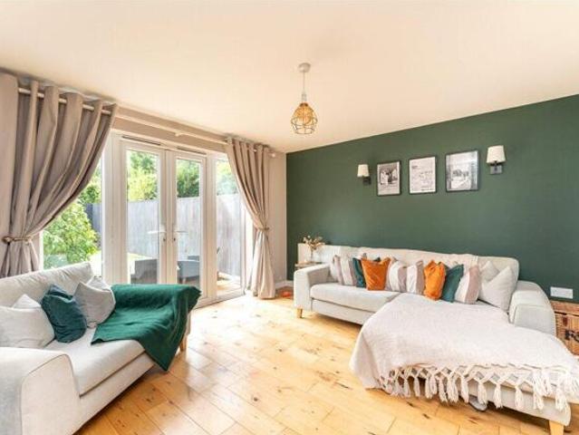 House 3 Bedroom For Sale Leeds Leeds 250000 ES98477226