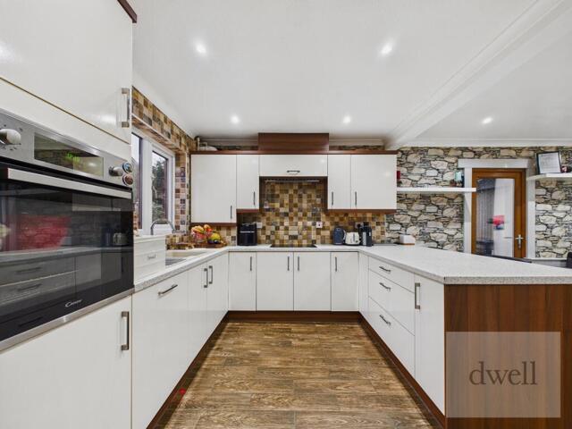 House 3 Bedroom For Sale Leeds Leeds 308000 ES100456708