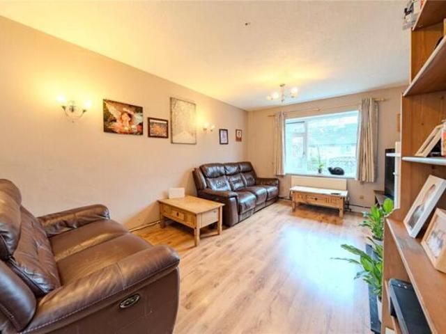 House 3 Bedroom For Sale Leeds West Yorkshire 175000 ELS99571950
