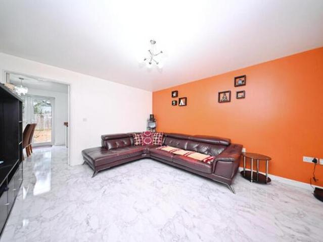 House 3 Bedroom For Sale Leicester Leicester 310000 ES101316207