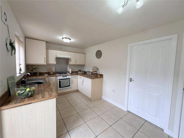 House 3 Bedroom For Sale Lincoln Lincolnshire 199950 ELS100540765